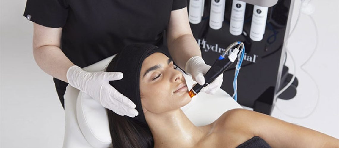 HydraFacial Skin Treatment : Glowing Skin No Downtime
